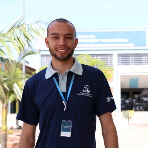 Matricule-se já nos cursos de tecnologia, design e negócios digitais ...